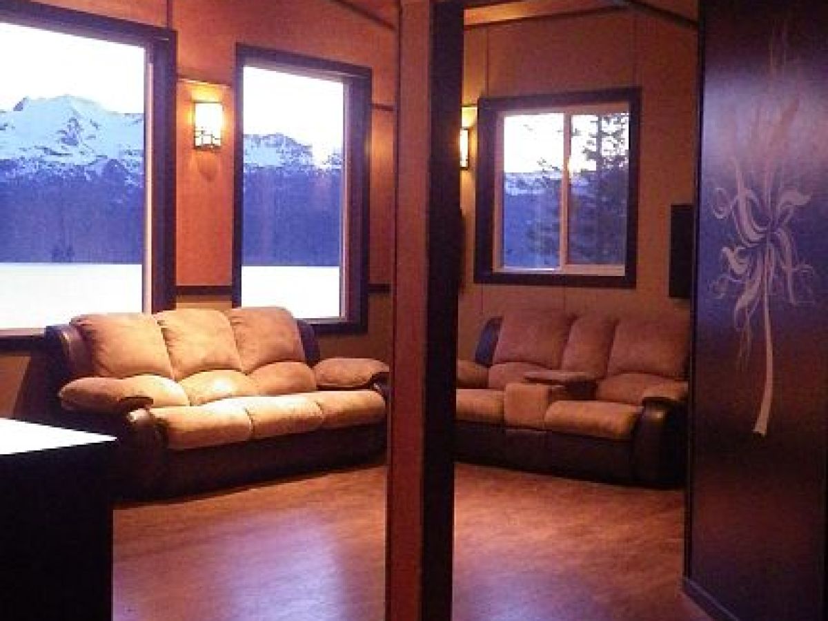 Granite Point Mountain Lodge in Seward, Alaska | Miller's Landing